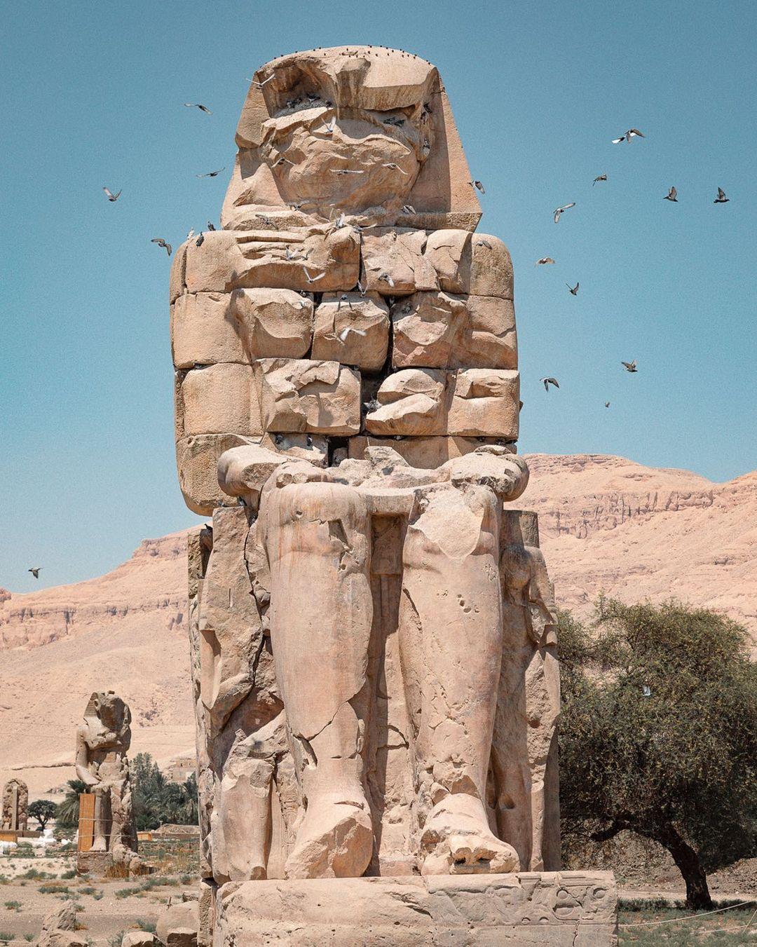 Colossi of Memnon - Explore Luxor